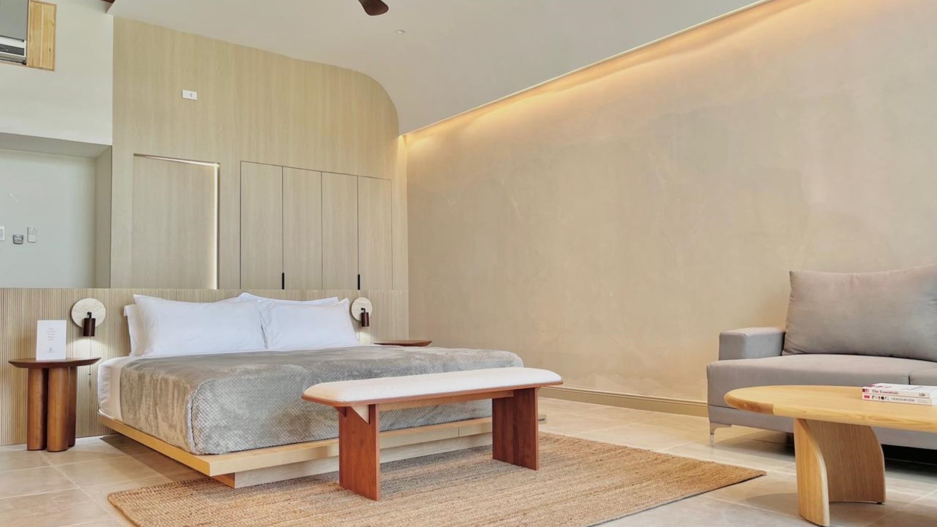 Bespoke Hotel online reservations – Easy and fast.
